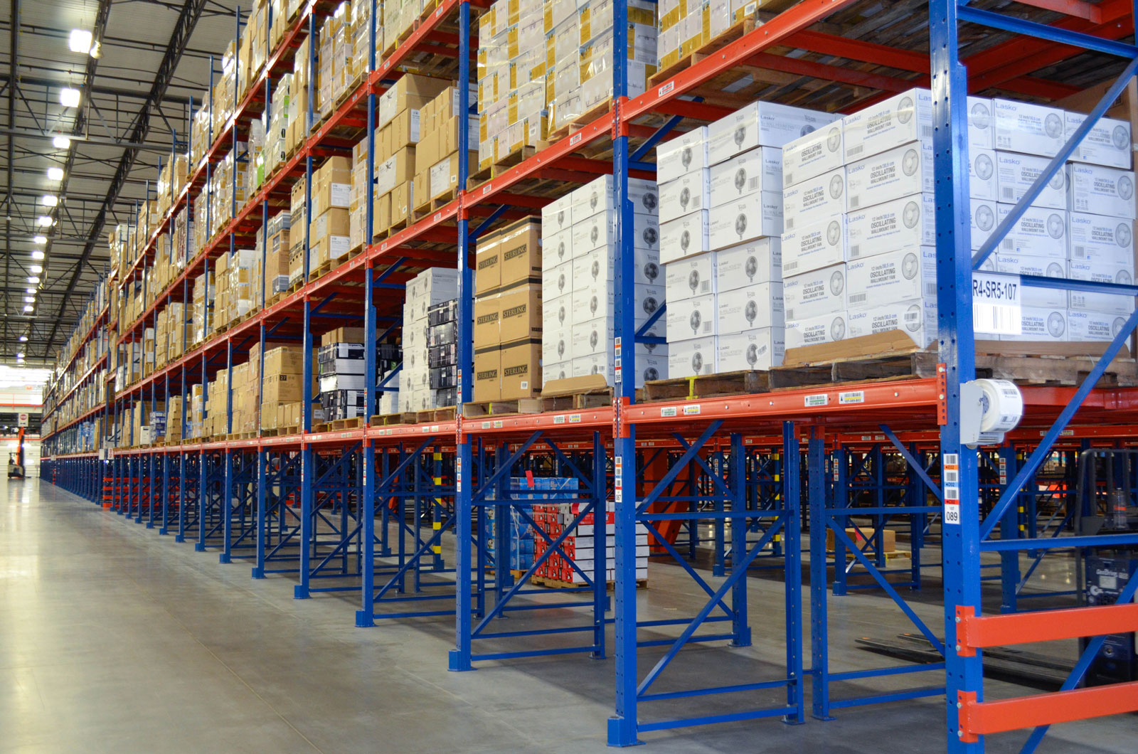 Structural Steel Pallet Rack – Steelhead Warehouse Solutions Ltd.